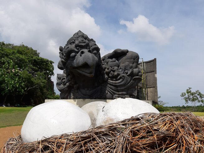 Visiting Garuda Wisnu Kencana - Jet Holt